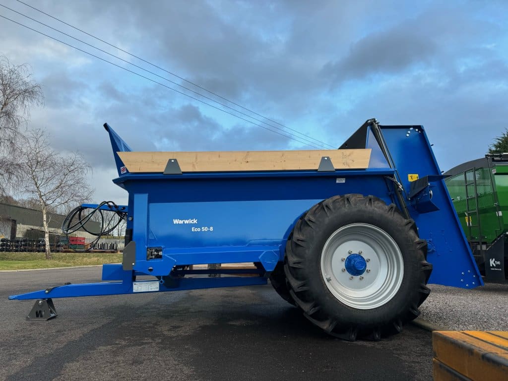 Ktwo Duo vs Warwick Trailers Eco - Ktwo